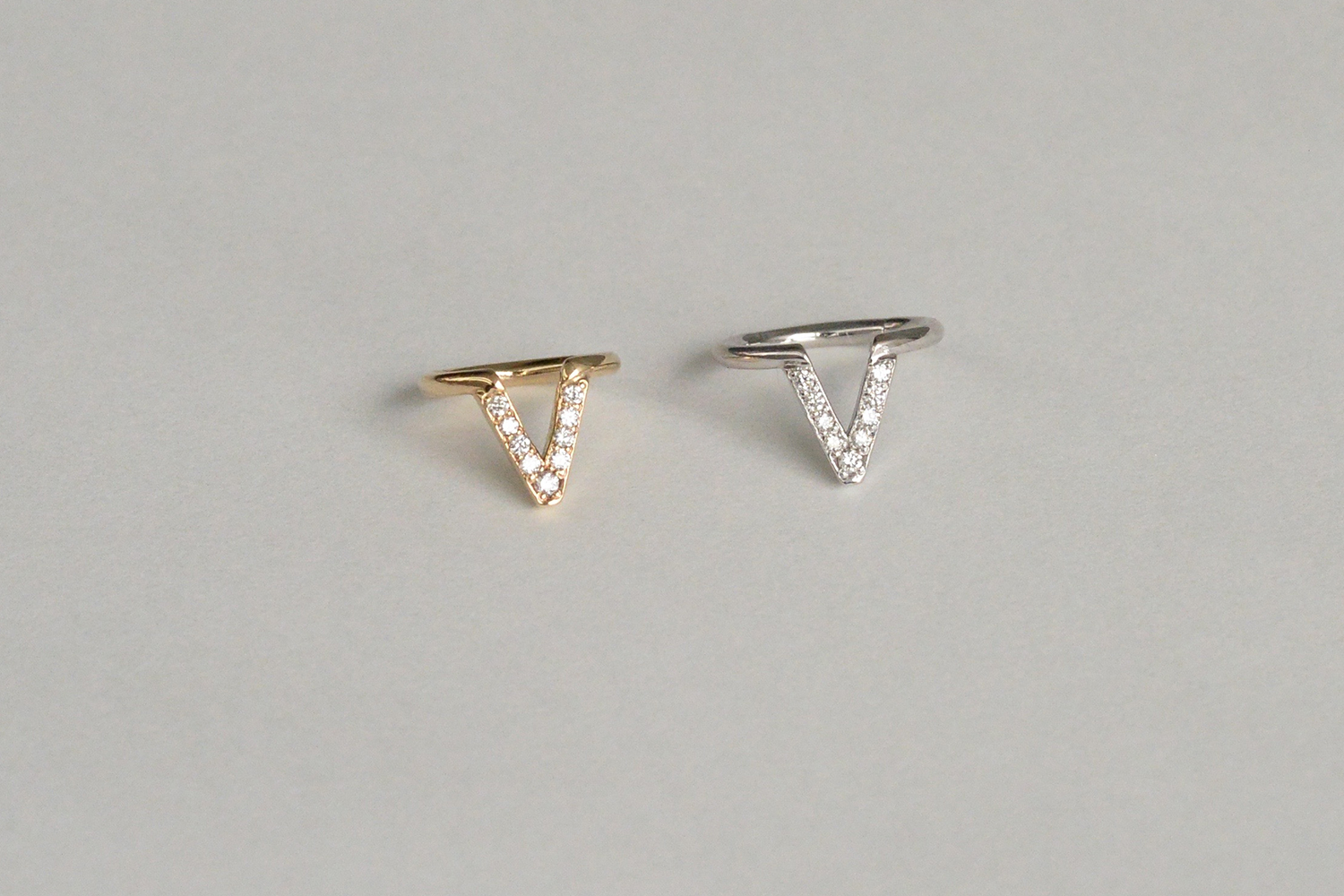 V Hinge Ring 入荷！！ - ボディピアス スタジオ :+: ゲートブリッジ